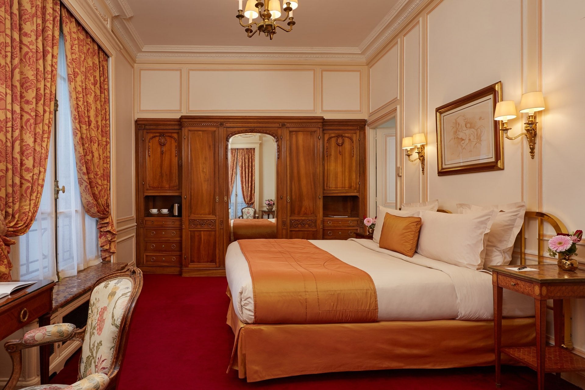 Hotel Raphael Paris ***** | paris 5 star accommodation | Rooms