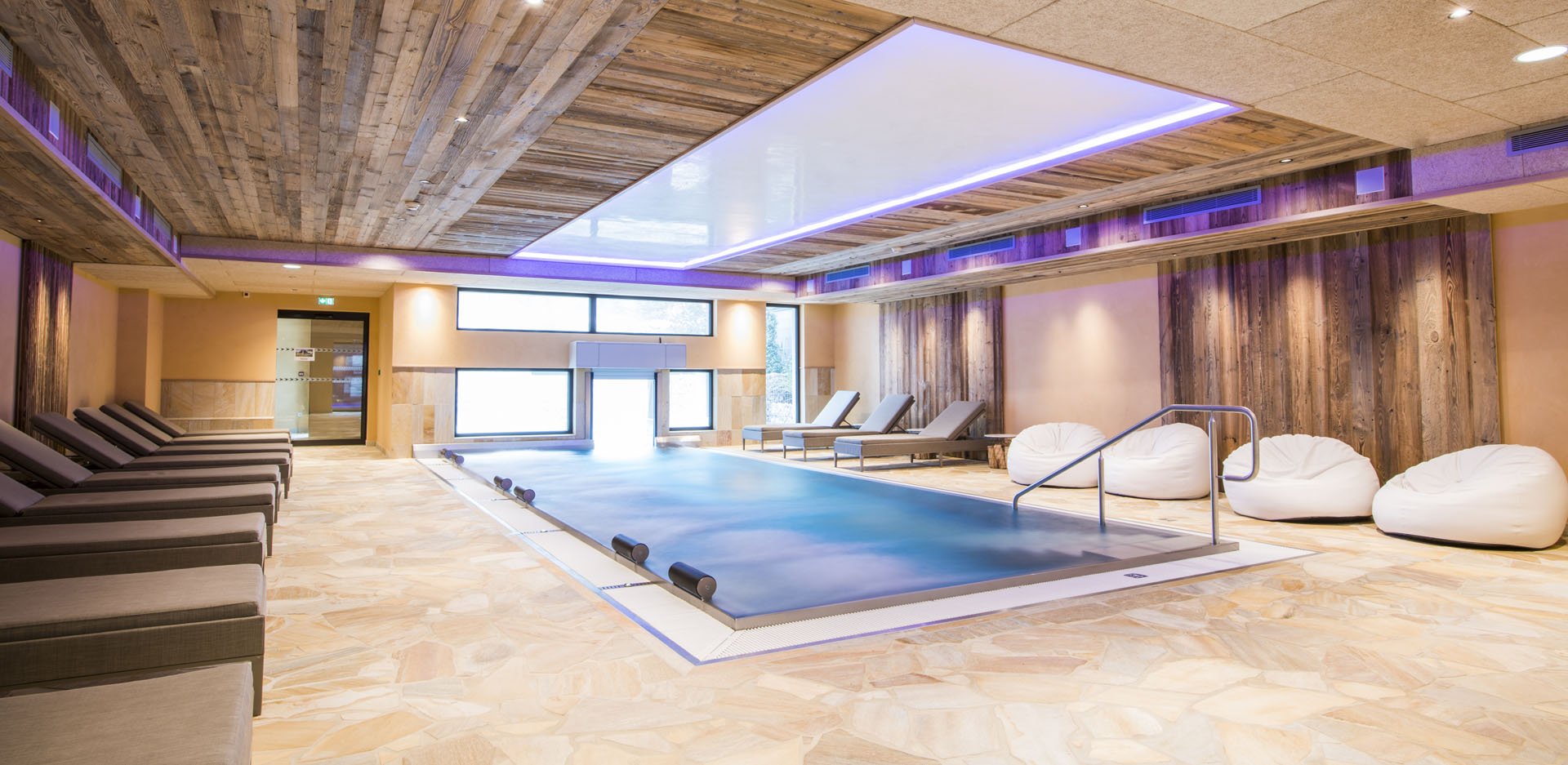 Hostellerie des Châteaux | Spa Piscines Jacuzzi | Week-end Spa Alsace